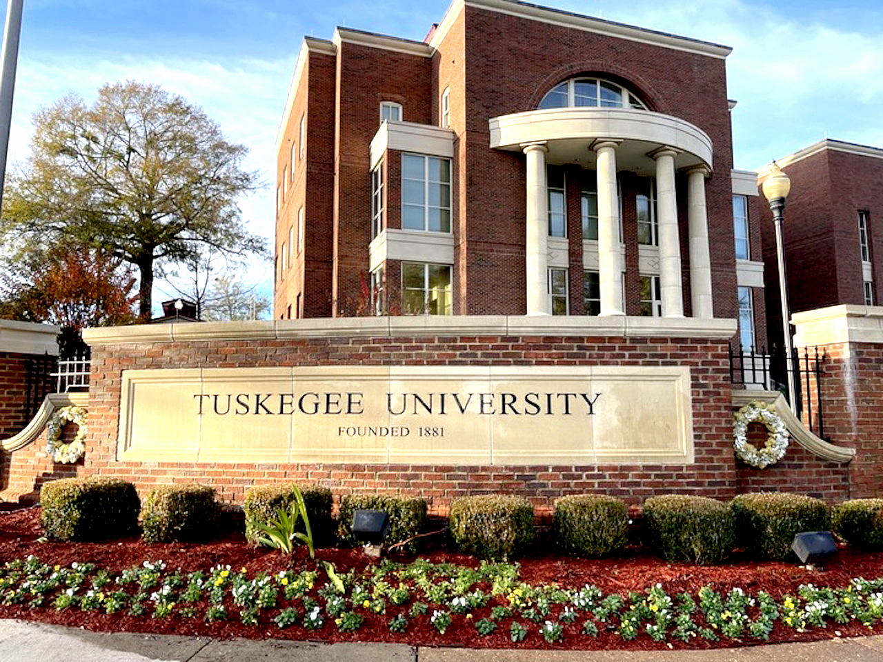 TUSKEGEE UNIVERSITY GETS $6.7 MILLION FOR NEW FLIGHT SCHOOL PROGRAM